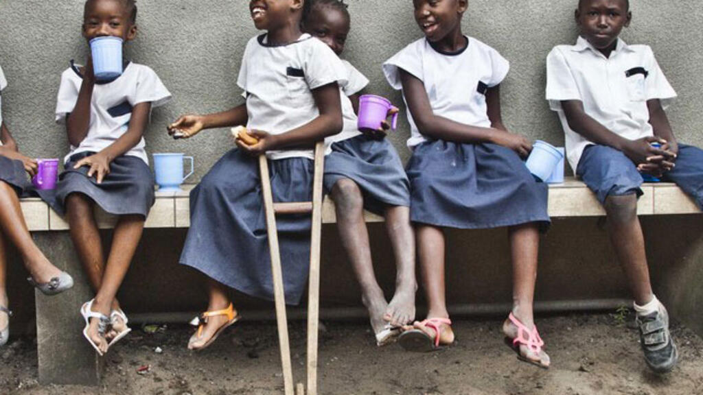 Madagascar: la scolarisation des enfants handicapés - Reportage afrique