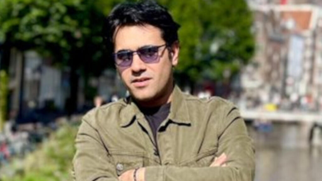 Le journaliste libyen Khalil el Hassi: «Si on veut parler de politique ...