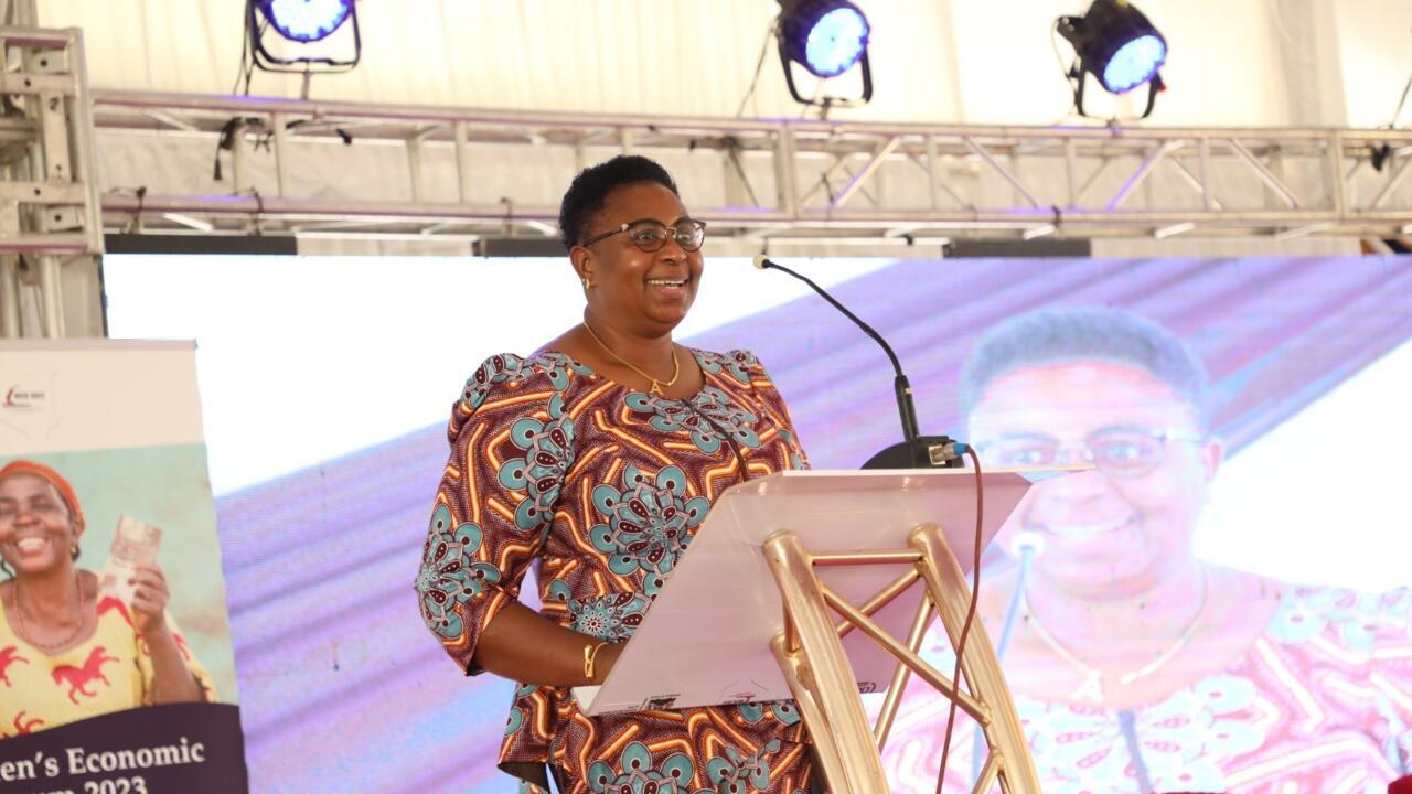 Umri upi sahihi kwa wafanyakazi wa serikali kustaafu - Habari RFI-Ki