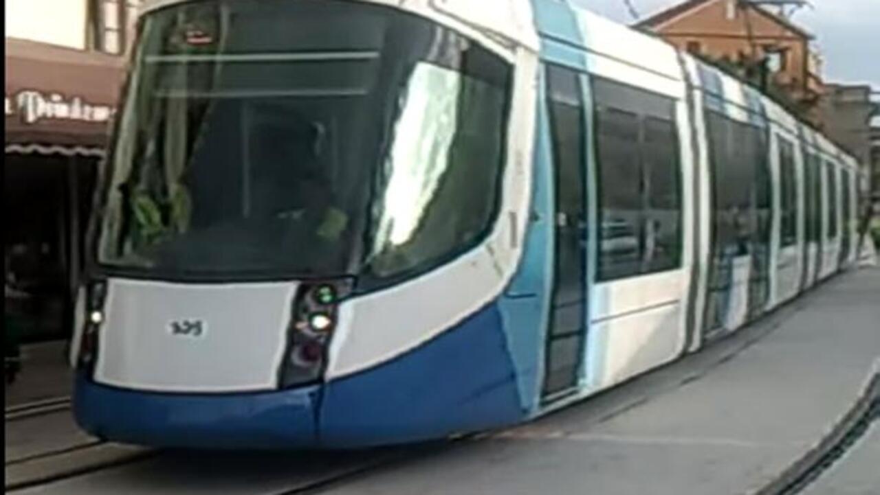 Algerie : le tramway d'Alger - Reportage Afrique