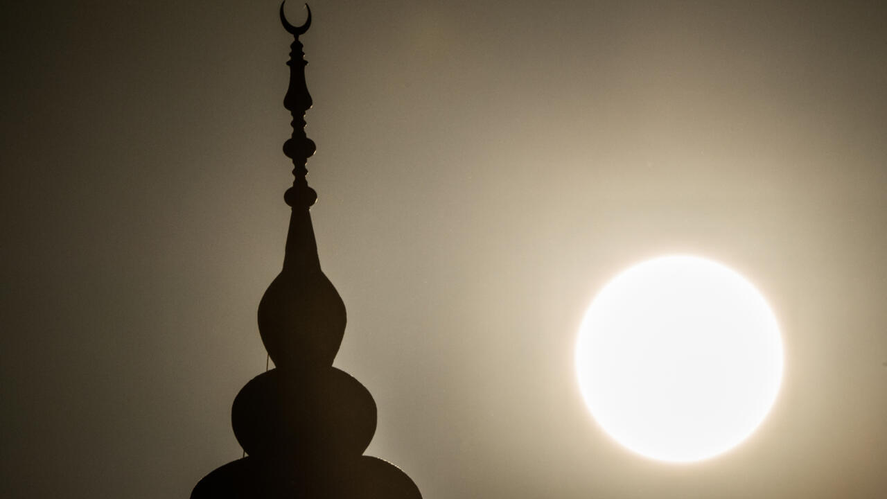 Entre segurança e estigmatização: o dilema francês sobre o islamismo ...