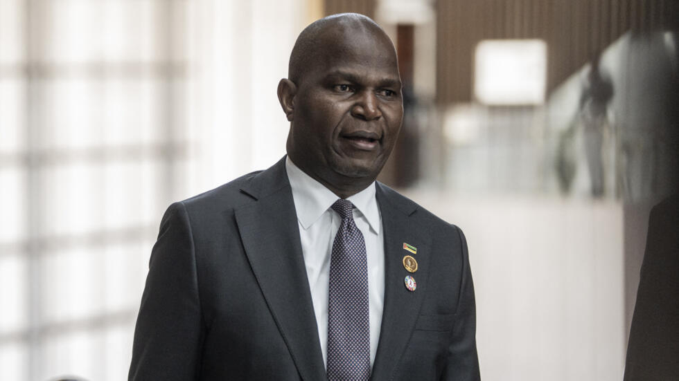 Msumbiji: Rais Chapo akikutana na kiongozi wa upinzani Mondlane katika ...