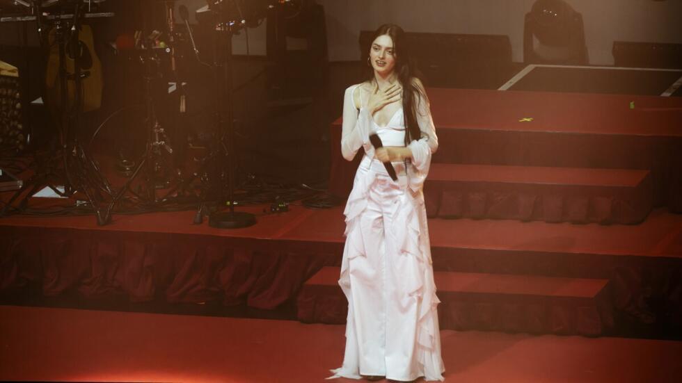 La jeune Solann poursuit son ascension avec sa tournée et «Si on sombre ...