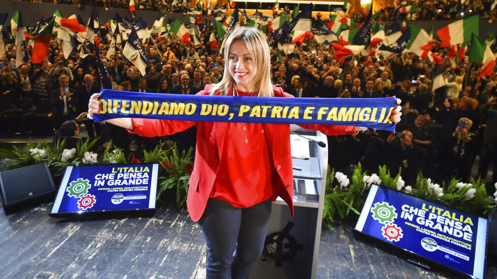 Jornais franceses analisam vitória do pós-fascismo nas eleições ...