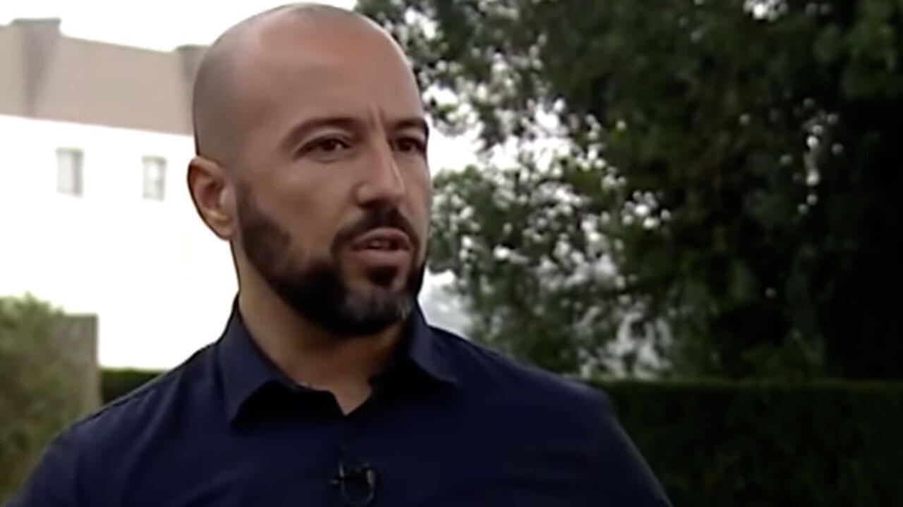 Entrevista na TV de líder de extrema direita condenado por racismo ...