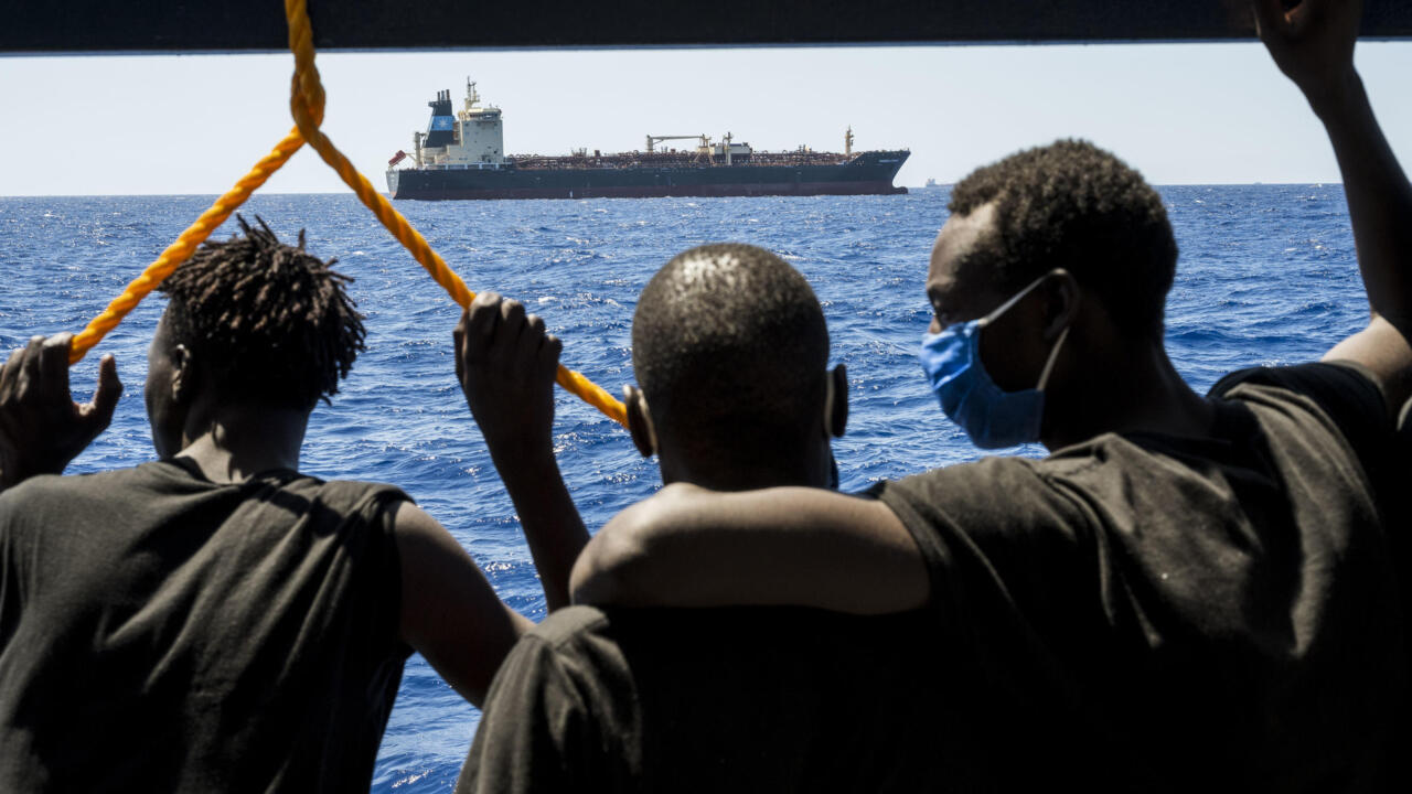 Nearly 1,000 migrants have drowned in the Mediterranean Sea in 2021: UN