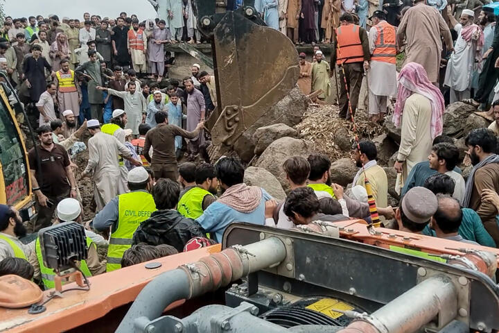 'Doomsday' monsoon rains lash Pakistan, killing almost 200 people