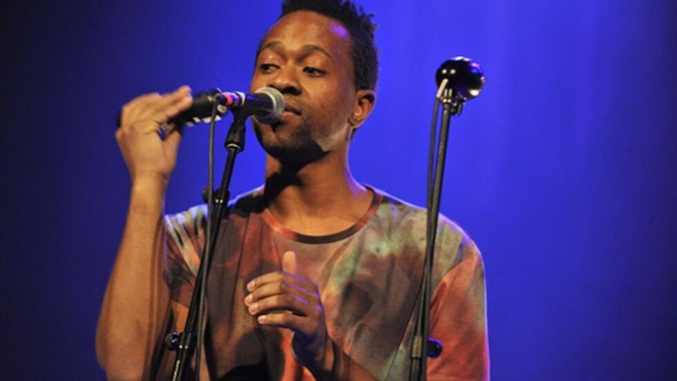 Samito veio de Montreal para "electrizar" Paris - Convidado