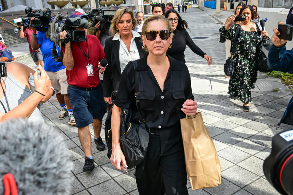 Former US ambassador charged with spying for Cuba