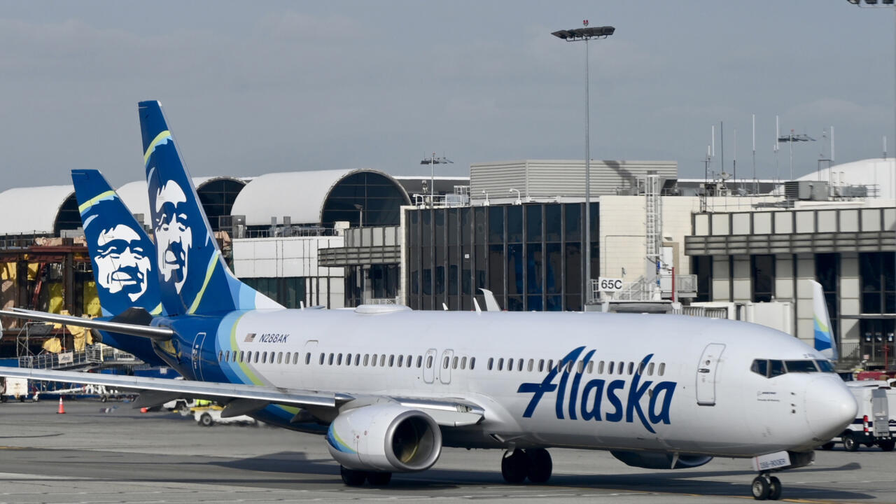 Alaska Airlines grounds entire fleet over IT outage