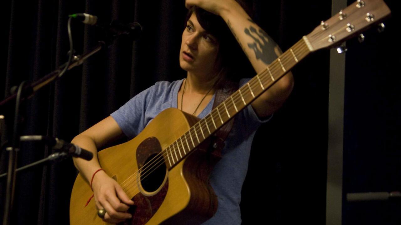 1. Live au studio 136 avec Ali Harter et Carp - Musiques du monde