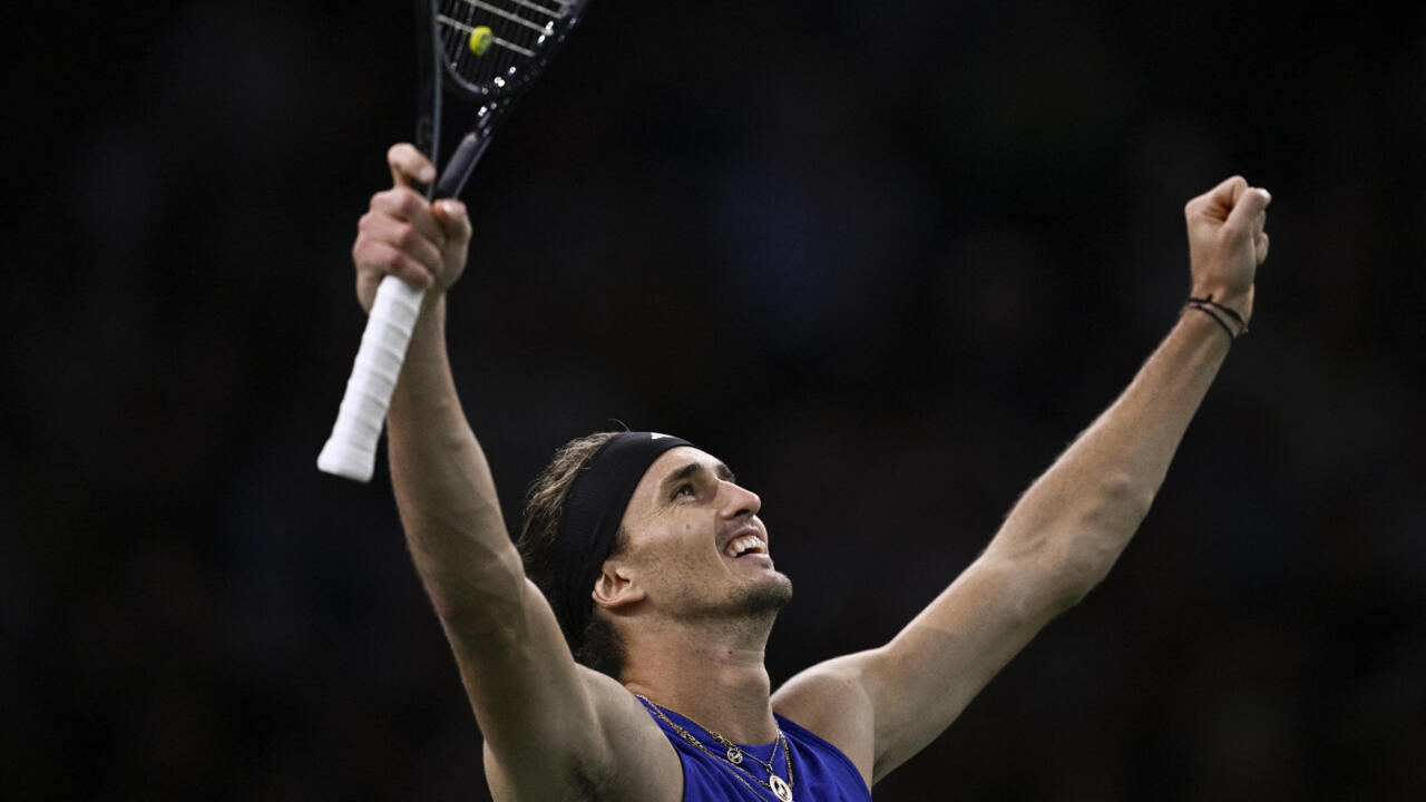 Tennis: Alexander Zverev surclasse Ugo Humbert en finale du Masters 1000 de Paris