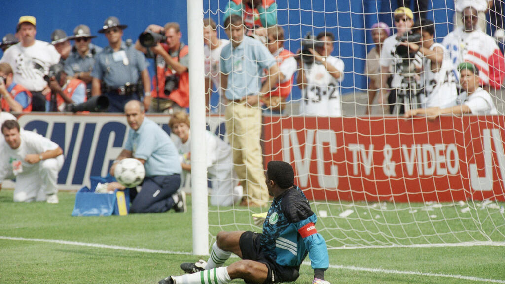 Tsohon mai tsaron raga a tawagar ƴan ƙwallon Najeriya Peter Rufa’i ya rasu