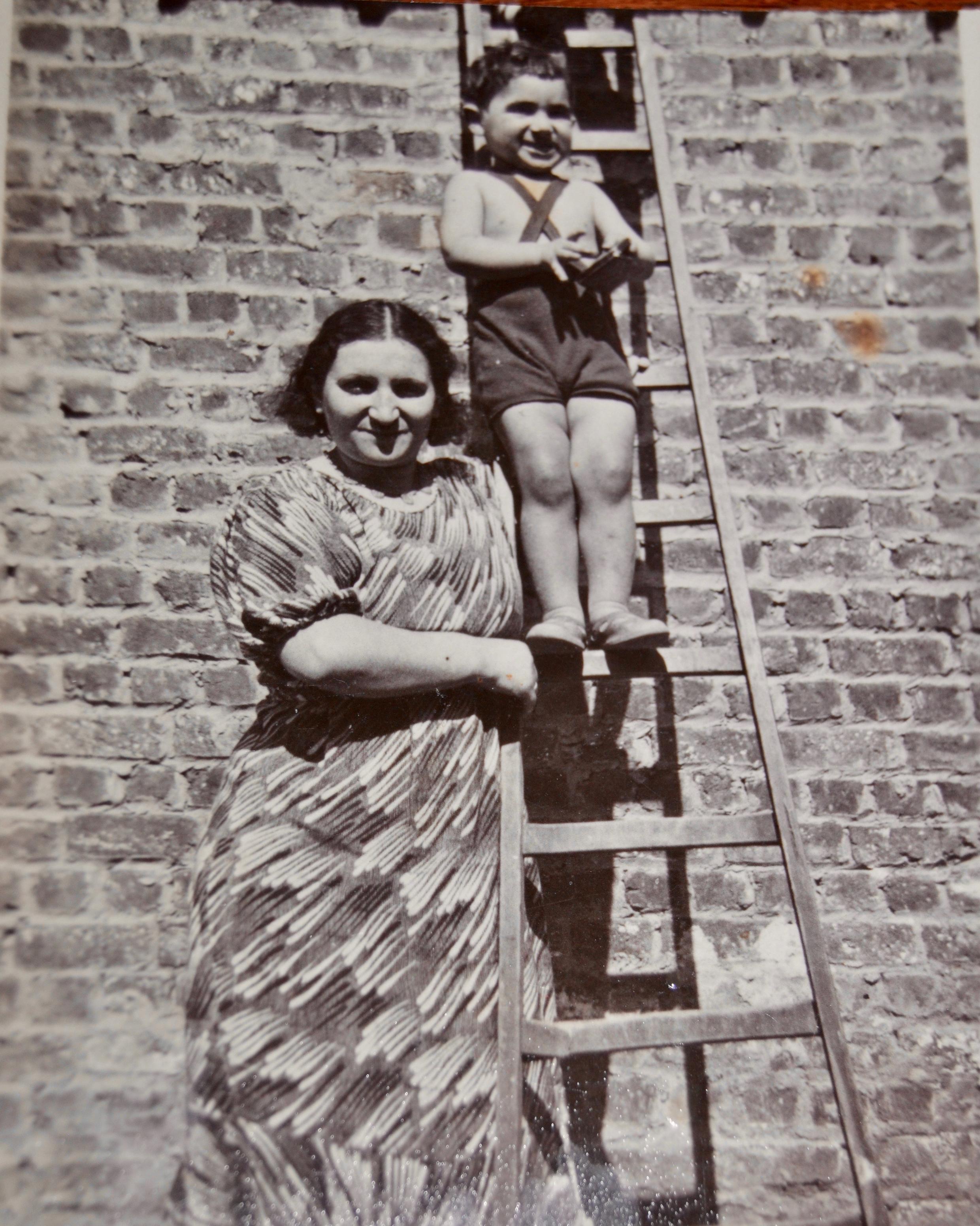 Simon Gronowski, el niño que escapó del tren a Auschwitz