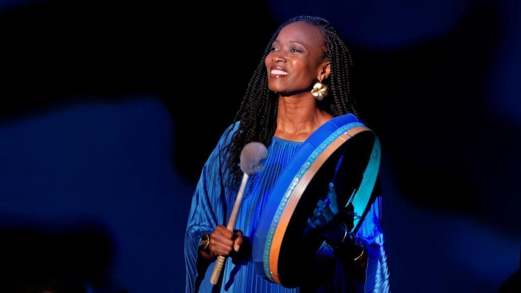 «Essence and Elements»: un album lumineux de la chanteuse franco ...