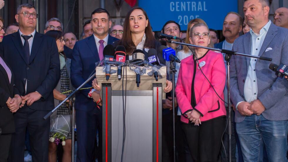 Petiție DECLIC: Cerem demisia Anamariei Gavrilă din toate funcțiile ...