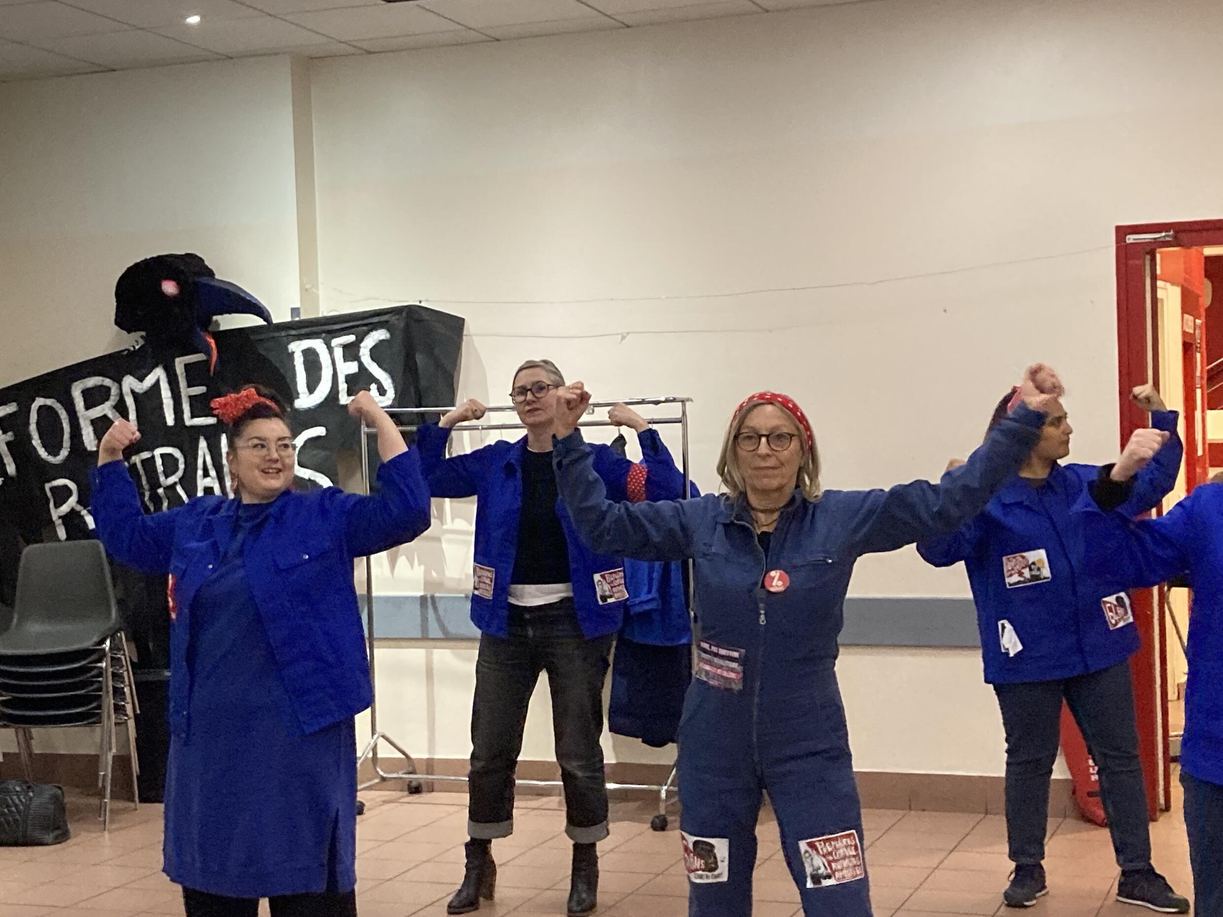 Les «Rosies», figures féministes contestataires mobilisées contre la ...