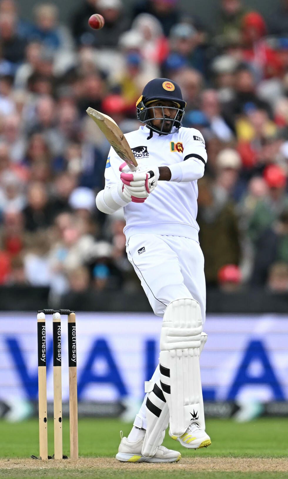 De Silva and Rathnayake star in Sri Lanka revival against England