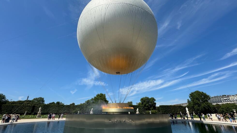 La vasque olympique du jardin des Tuileries, véritable phénomène des JO