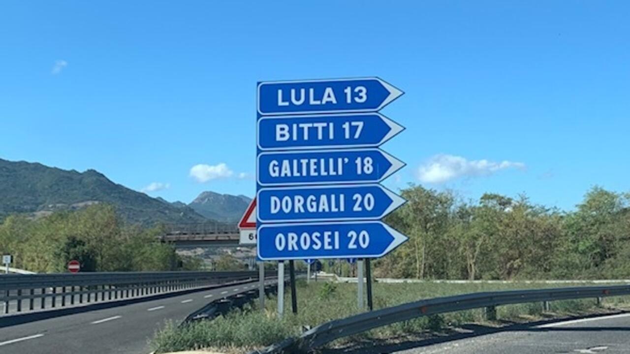 Conheça Lula, na Sardenha, cidade que cultua líderes da esquerda mundial