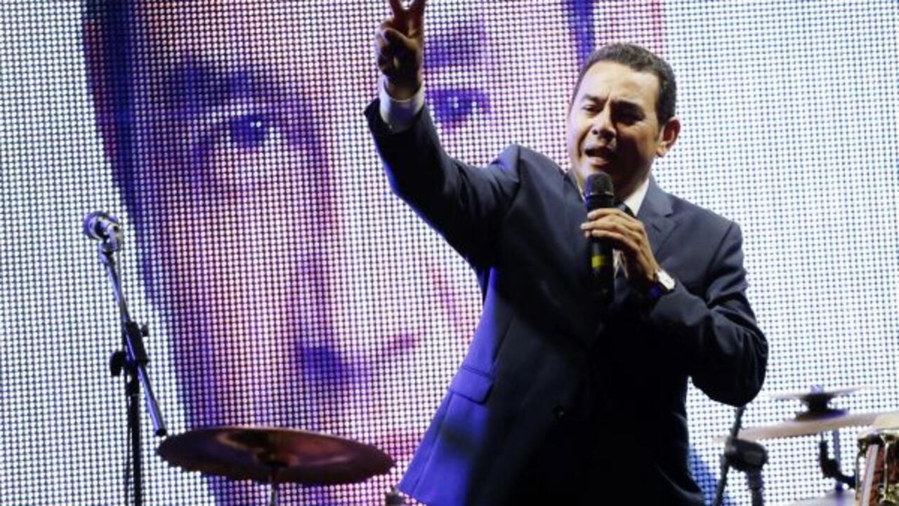 El comediante Jimmy Morales encabeza la primera vuelta de las ...