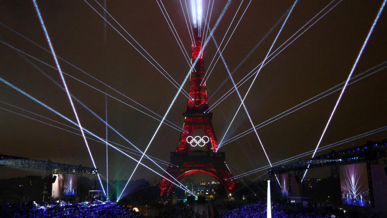 Comienzan los JJOO de París 2024 con una ceremonia histórica bajo la ...