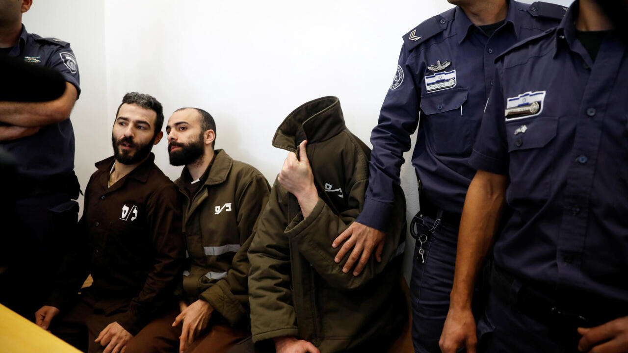 Israël: le chauffeur inculpé pour trafic d’armes gêne la diplomatie ...