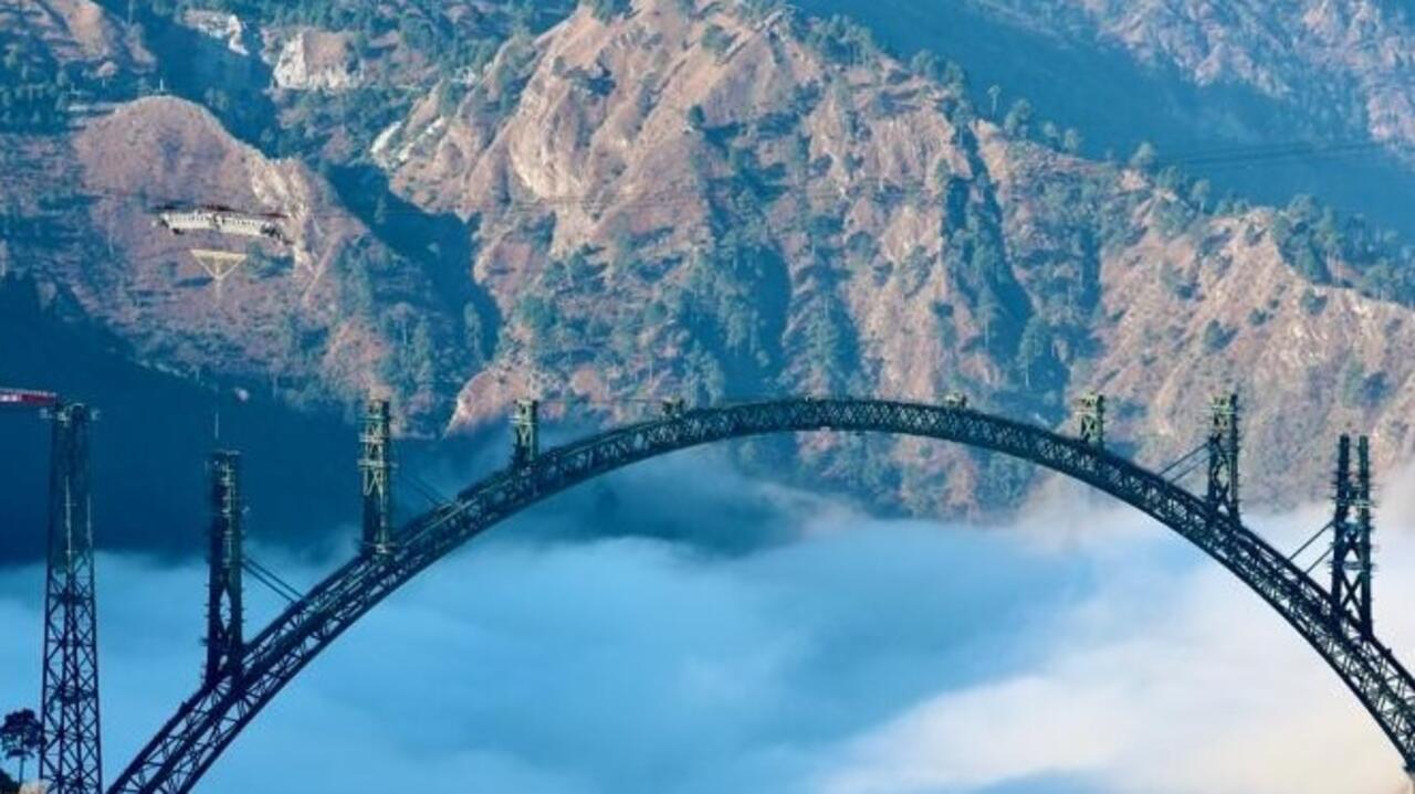 India is building world’s highest rail bridge in Kashmir, 35 meters ...