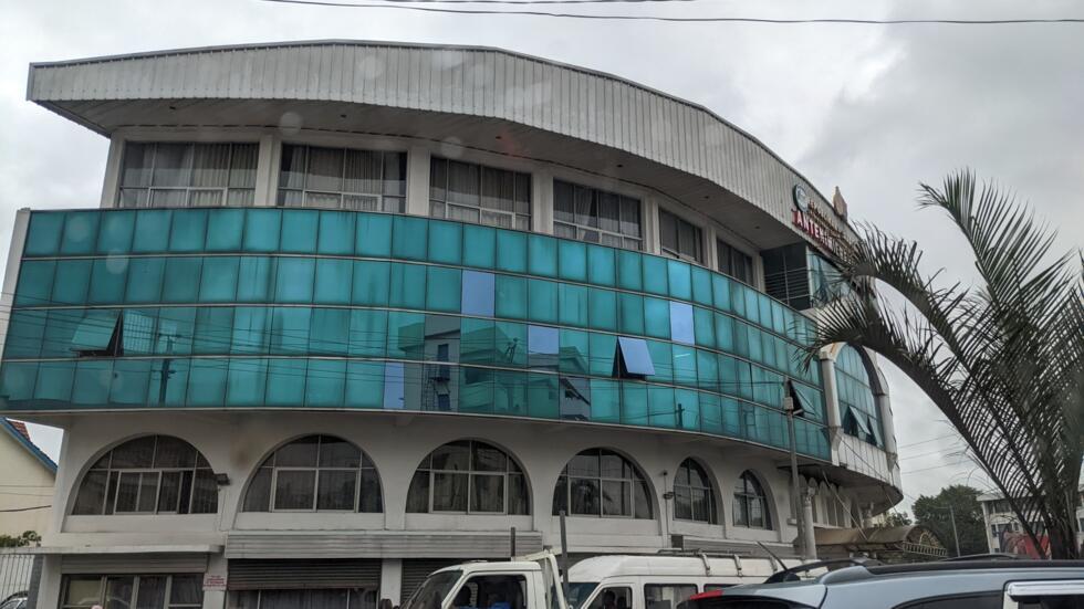 Madagascar: les sénateurs votent à l’unanimité la destitution de leur ...