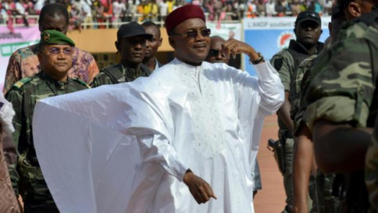 Issoufou promises 'knockout' win as votes counted in Niger presidential ...