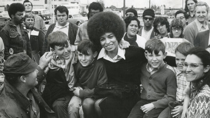 Angela Davis, activiste iconique - La marche du monde