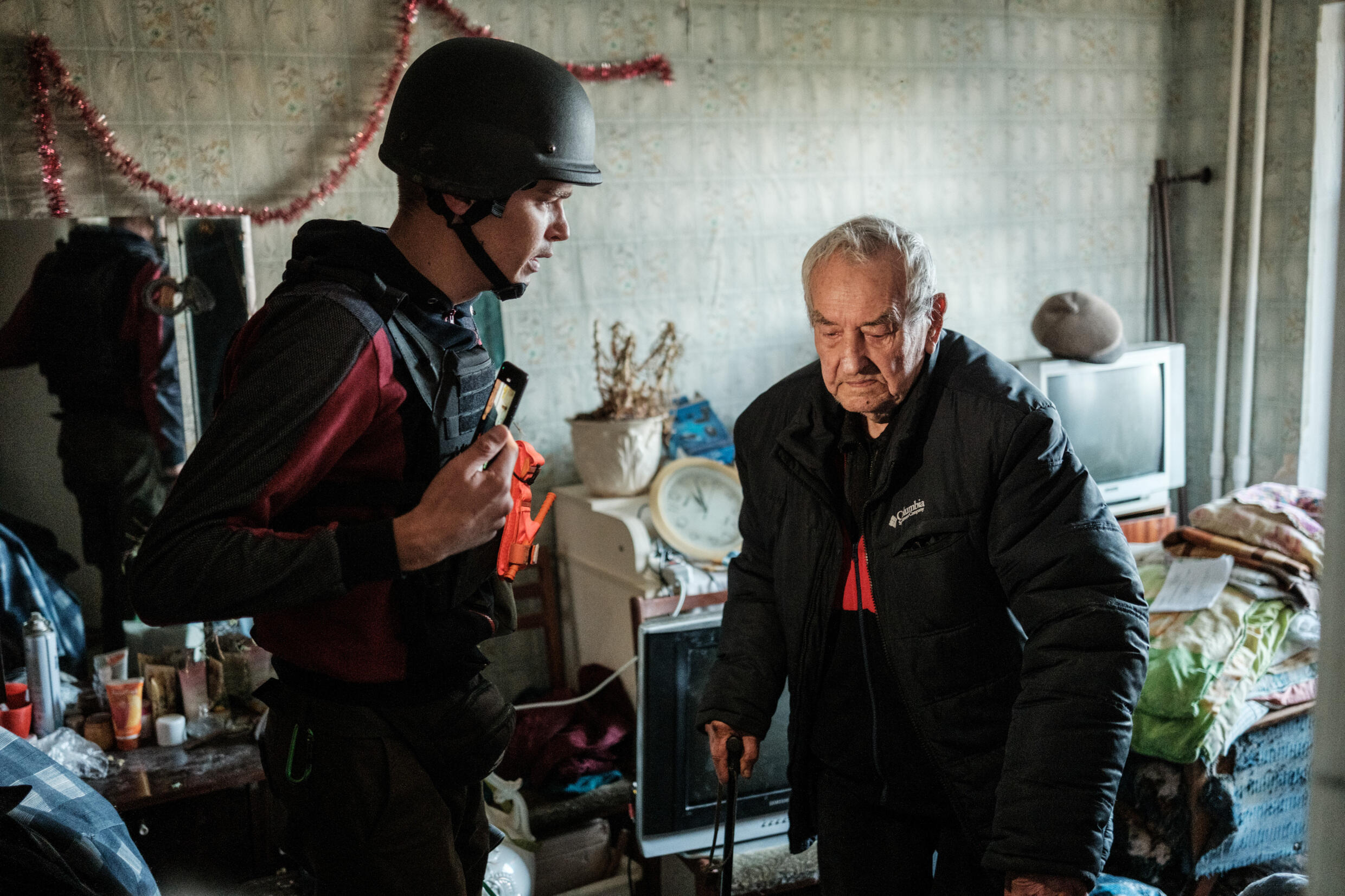 En la ciudad ucraniana de Bajmut, los civiles temen los avances rusos