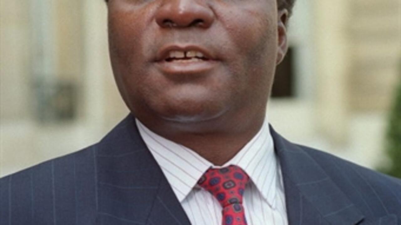 Portrait de Juvénal Habyarimana (5 et 6/18) - Archives d'Afrique
