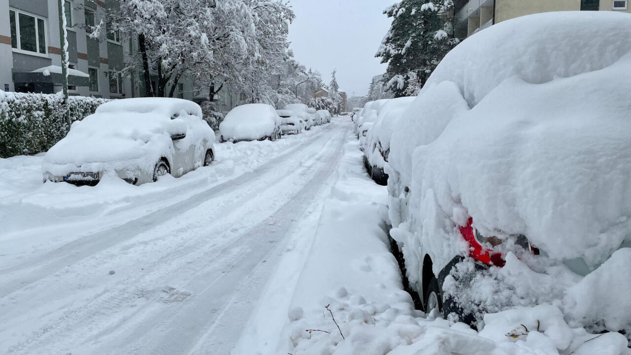 Vânt şi precipitaţii în următoarea perioadă| De duminică noapte, cea ...