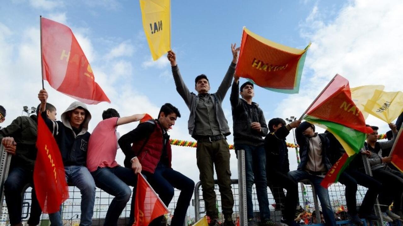 Turkey's Kurds may hold balance of power in referendum