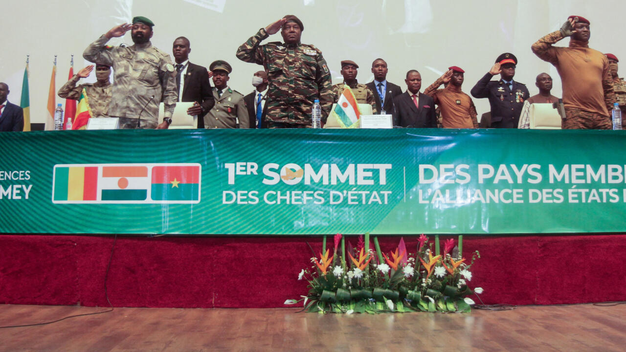 Les trois pays de l'AES actent la naissance de la Confédération