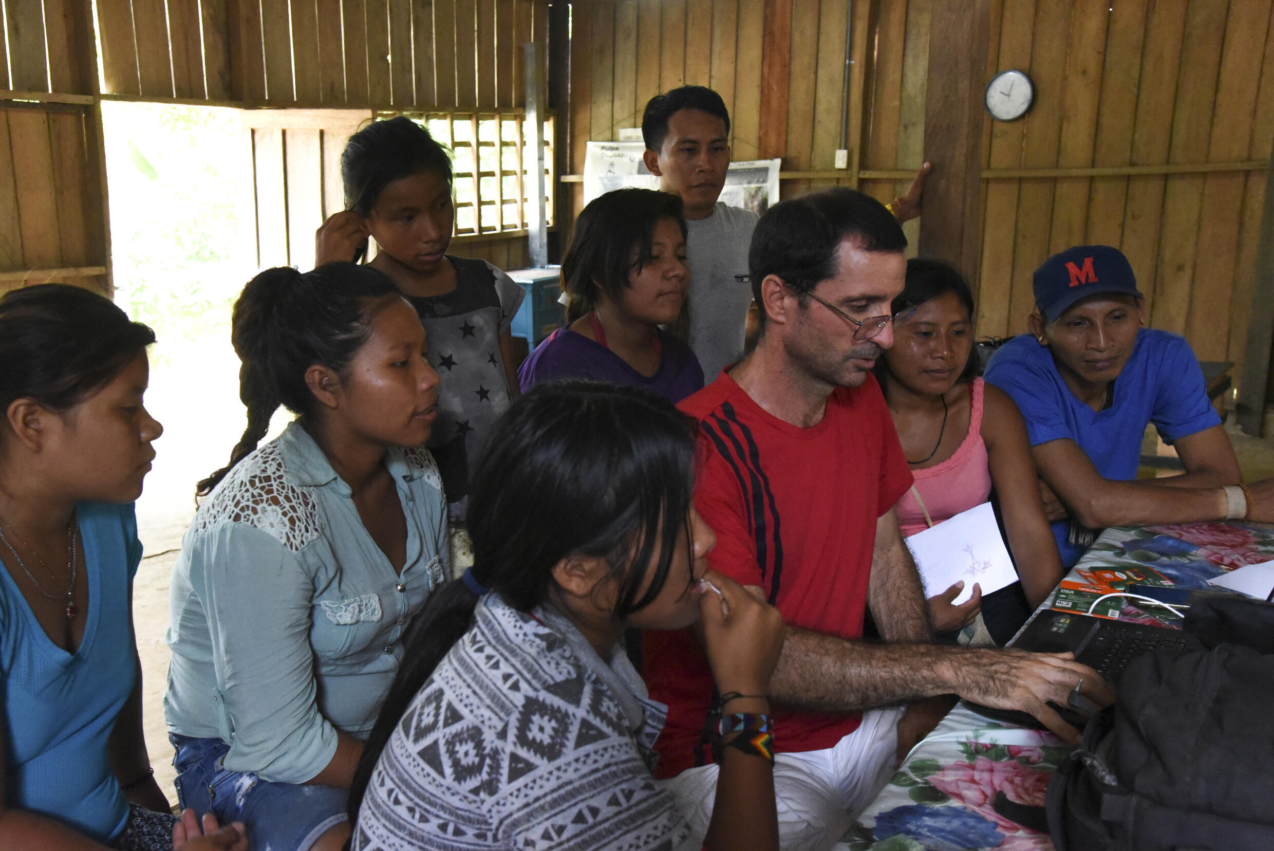 Indígenas filman su propio cine en selva amazónica lejos de la mirada ...