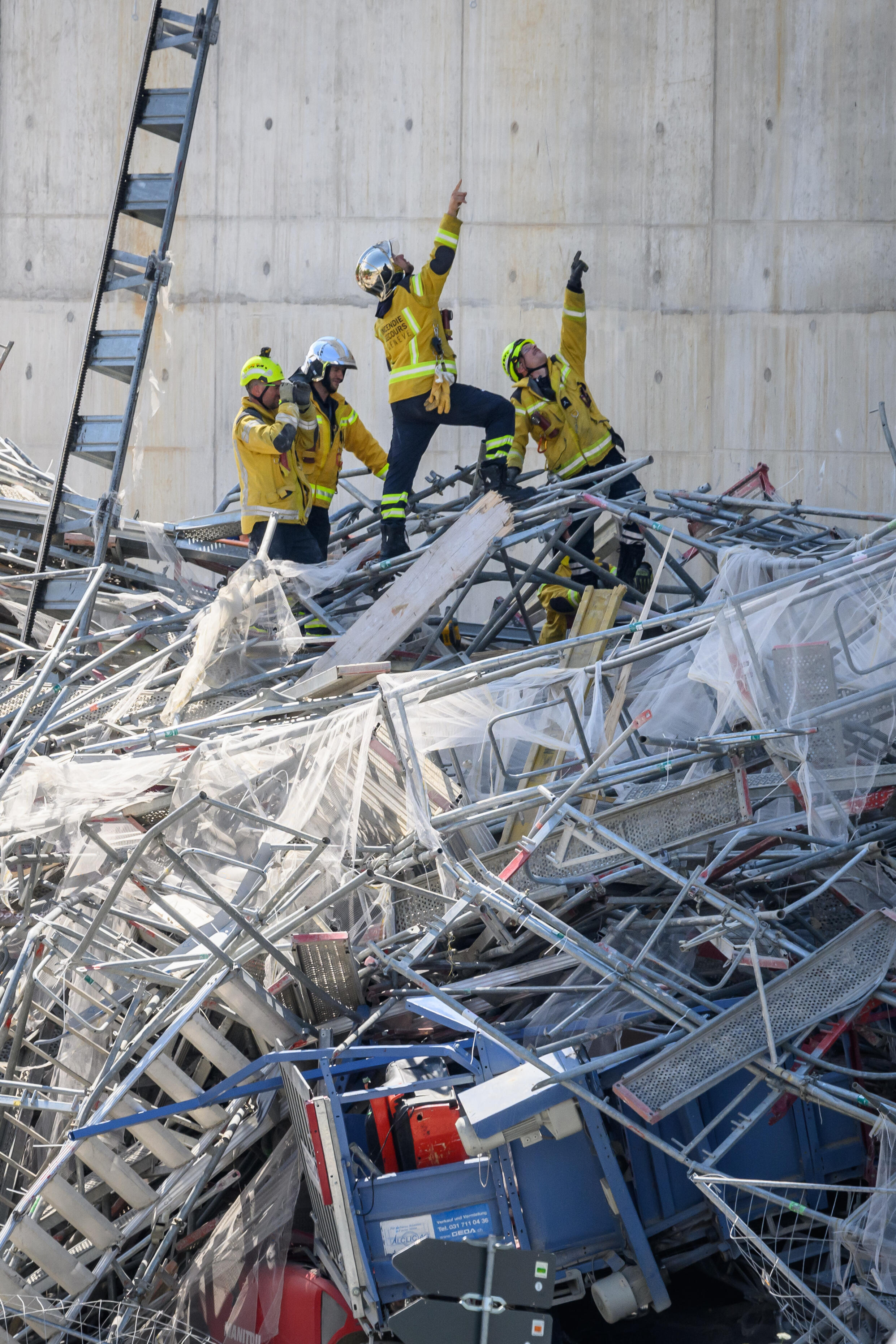 At least three dead as scaffolding collapses in Switzerland