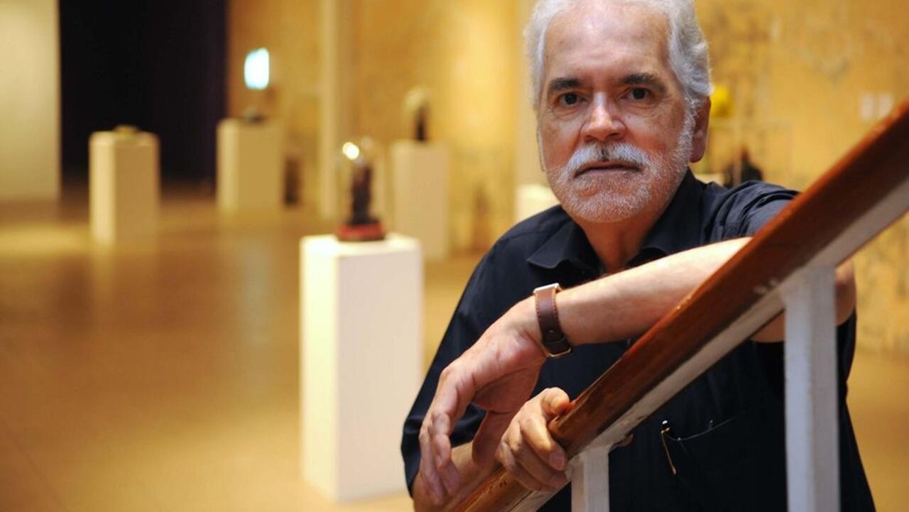 Carlos Poveda, exposición retrospectiva por su 80° aniversario - El ...