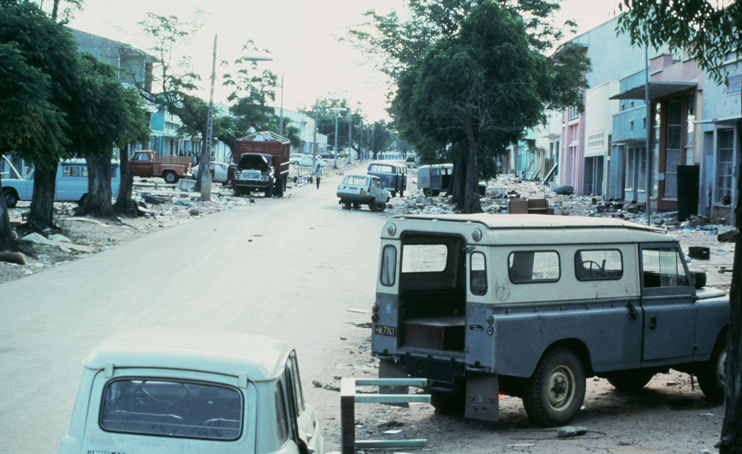 Bataille de Kolwezi (1/3): de mystérieuses victimes françaises