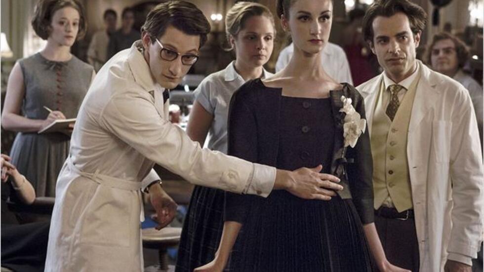 Filme "Yves Saint Laurent" mostra o lado sombrio do estilista francês ...