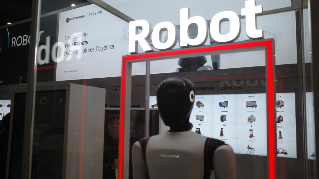 Le CES de Las Vegas, pour son premier jour, fait converser l’IA avec les robots - RFI