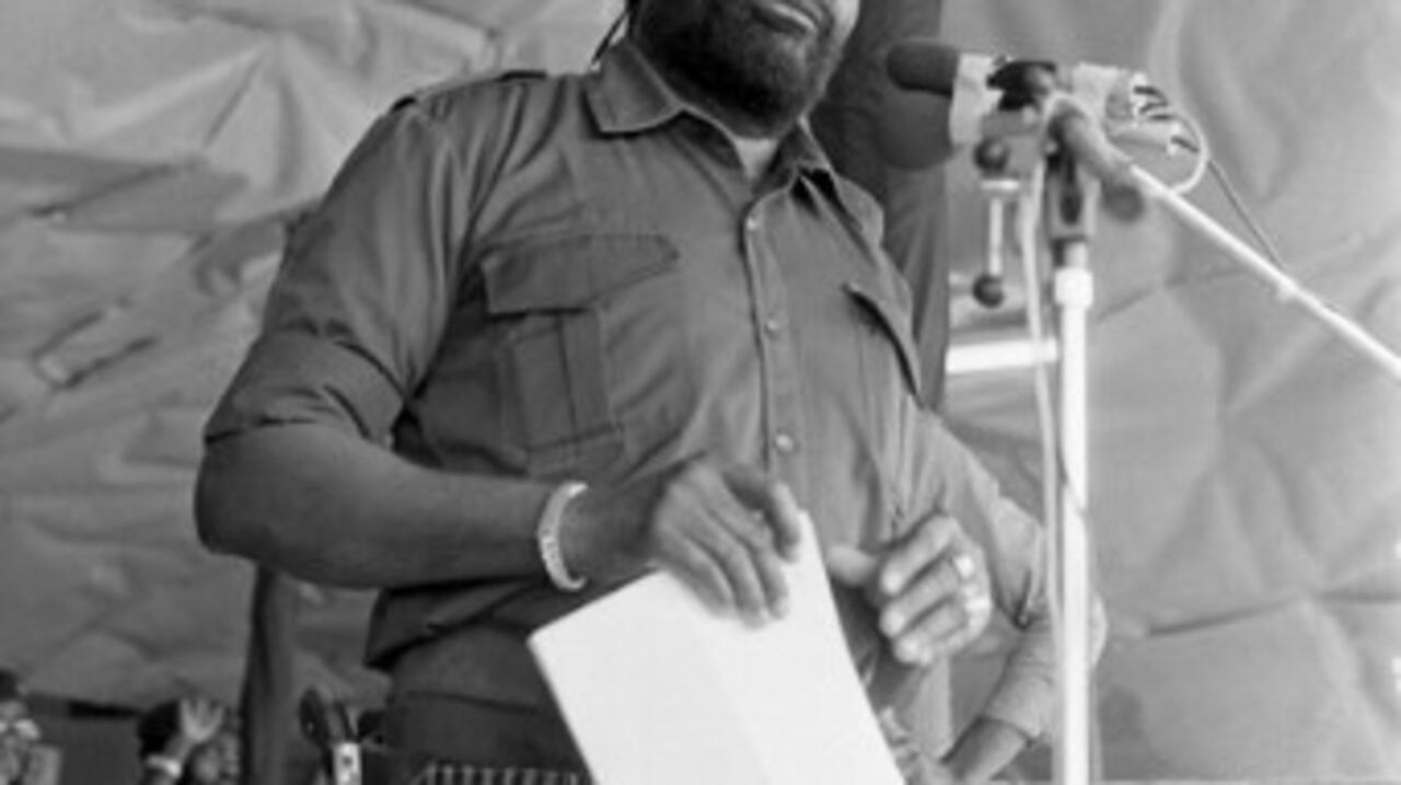 Savimbi recordado pela família - Convidado - RFI