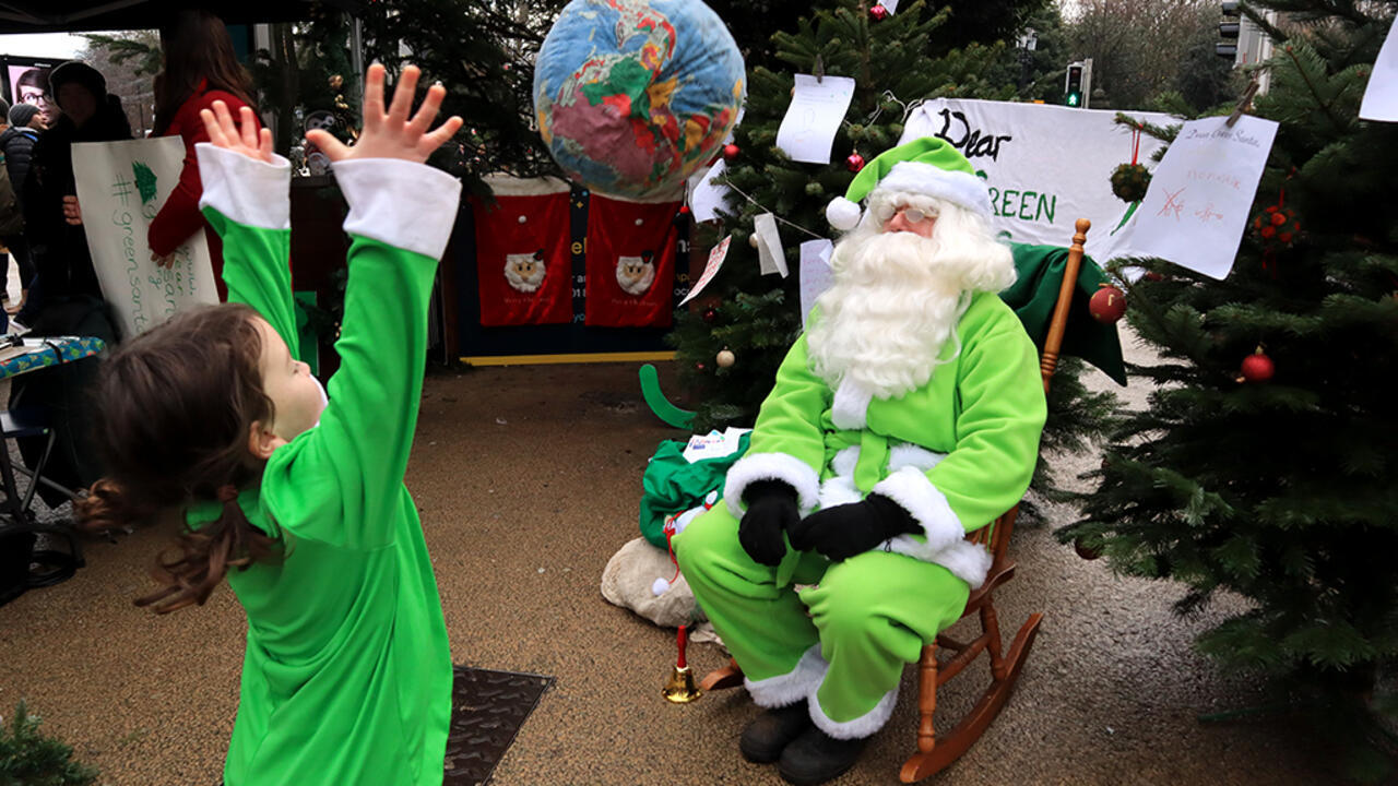 En Irlande, un père Noël vert pour sauver la planète