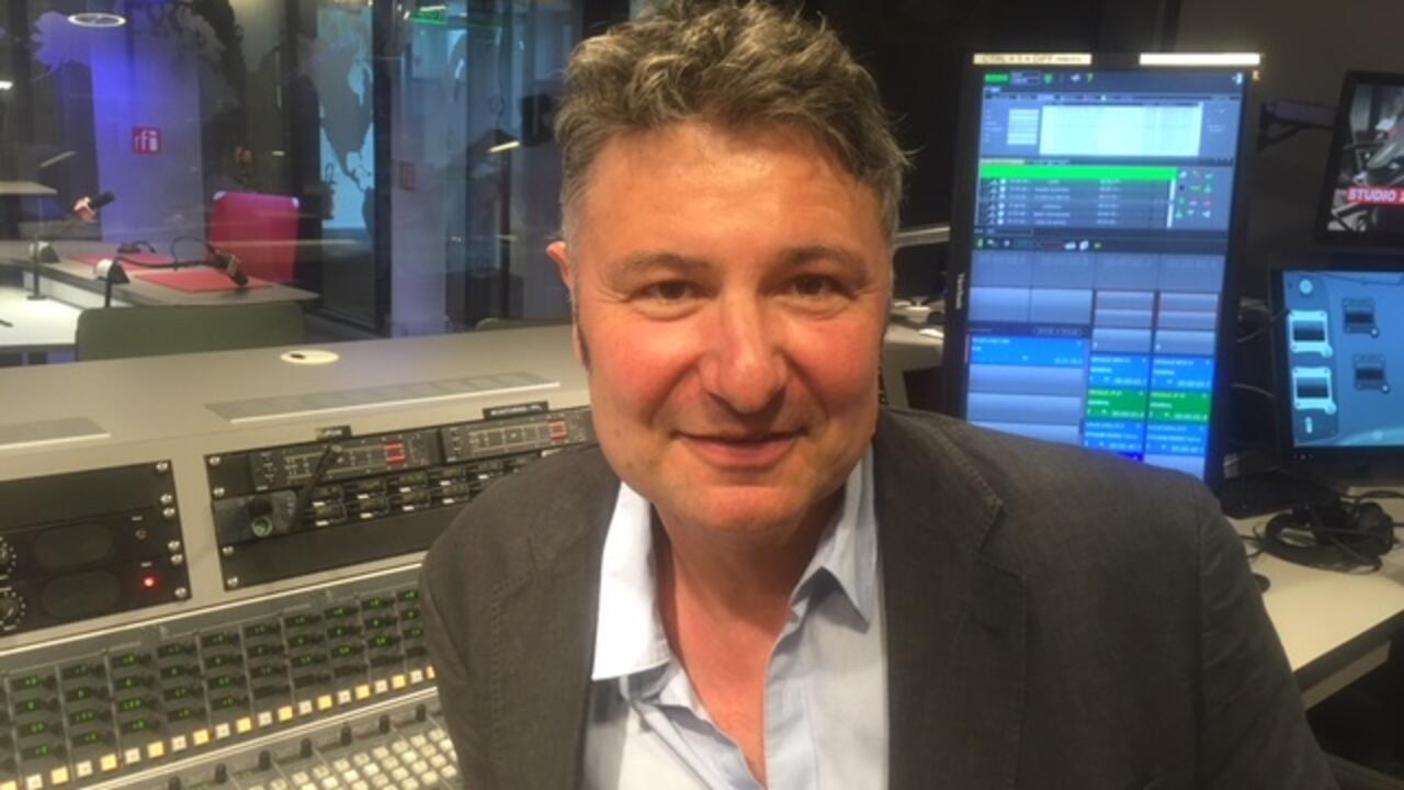 Livro conta como Lisboa se tornou o “centro do mundo” na Segunda Guerra ...