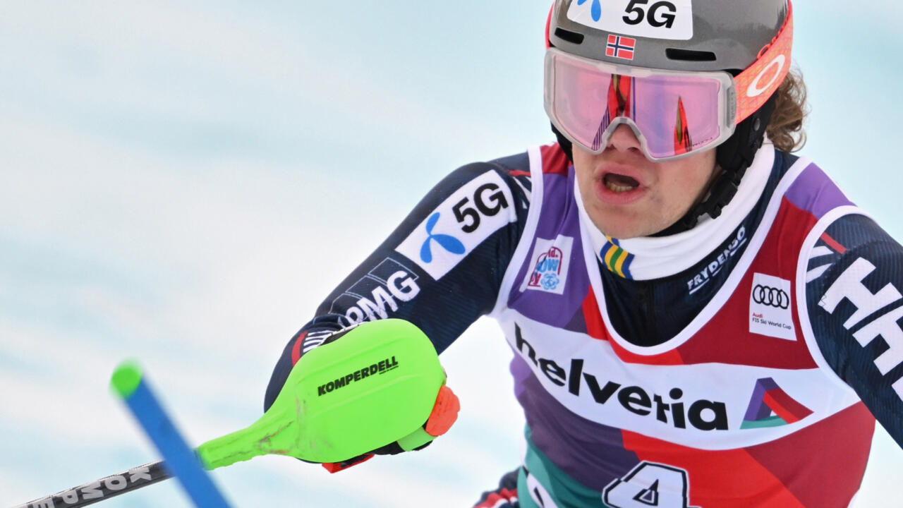 Braathen in control of slalom as Kristoffersen slides into trouble