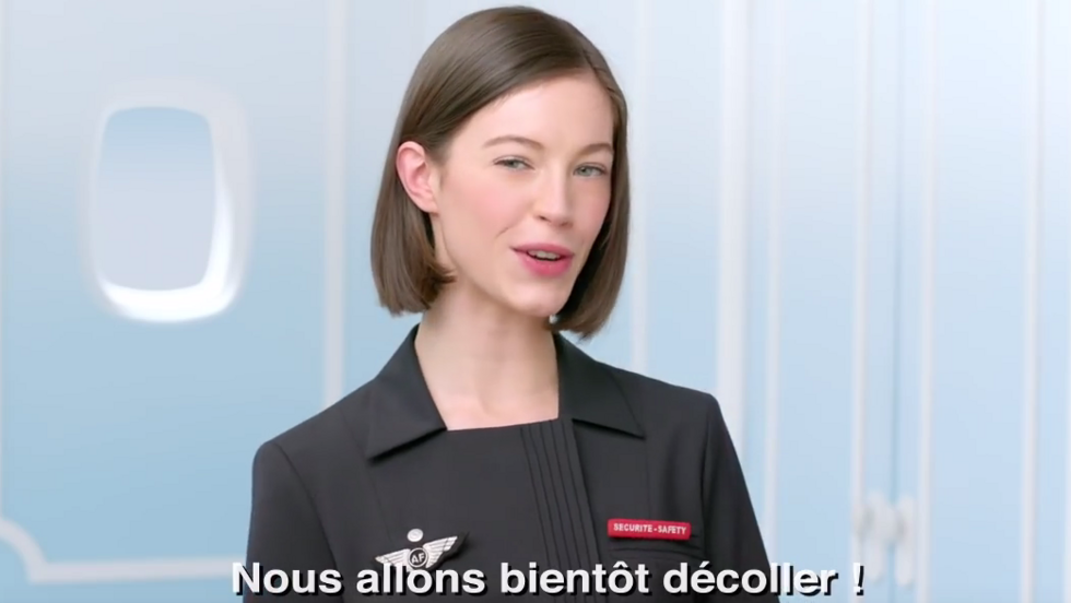 Azafatas de Air France se niegan a ponerse un velo en sus escalas en ...