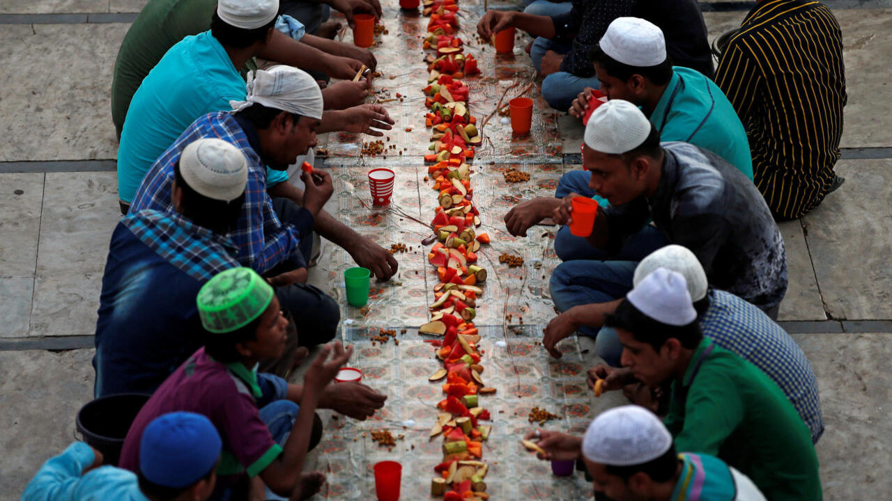 Ramadan: Tunisia ta daure mutane 4 da suka ci abinci a rana tsaka