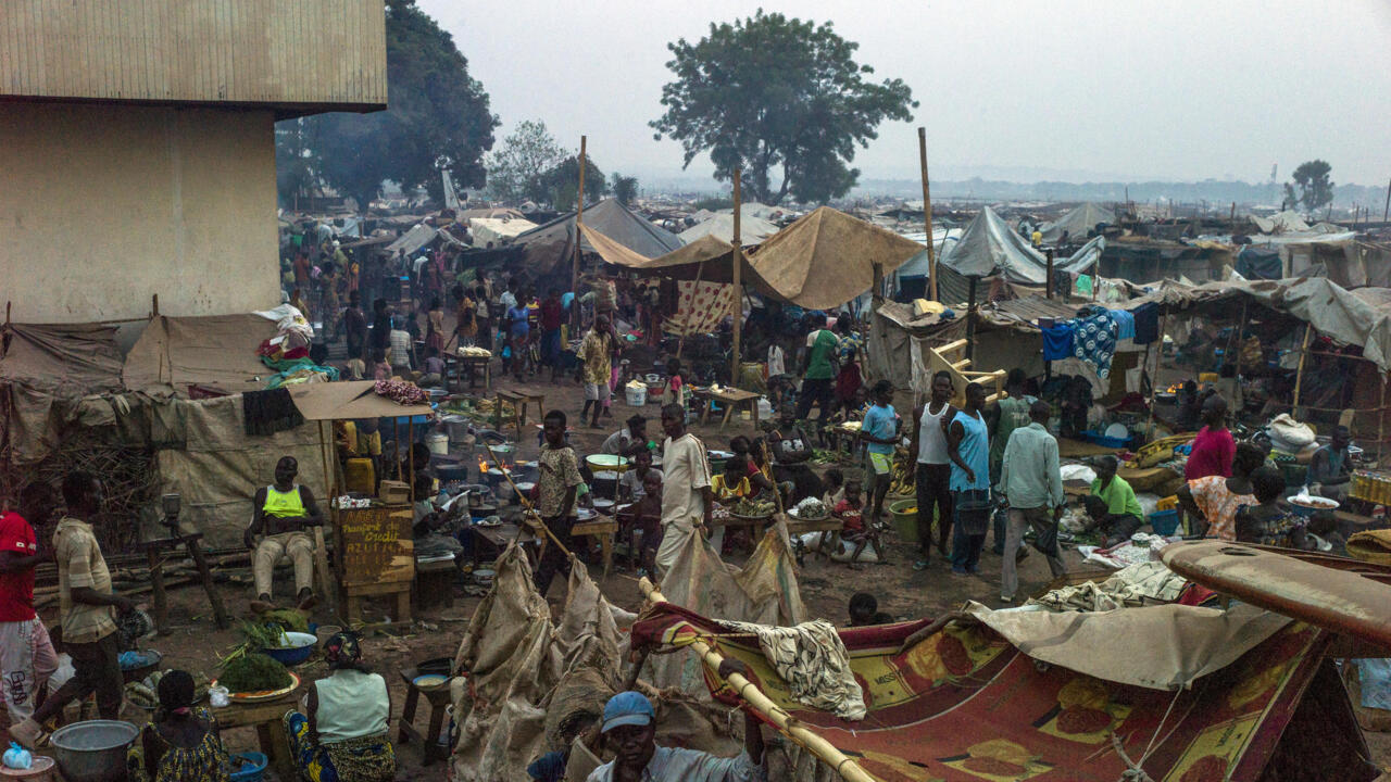 RCA: le camp de Mpoko compte près de 20 000 déplacés