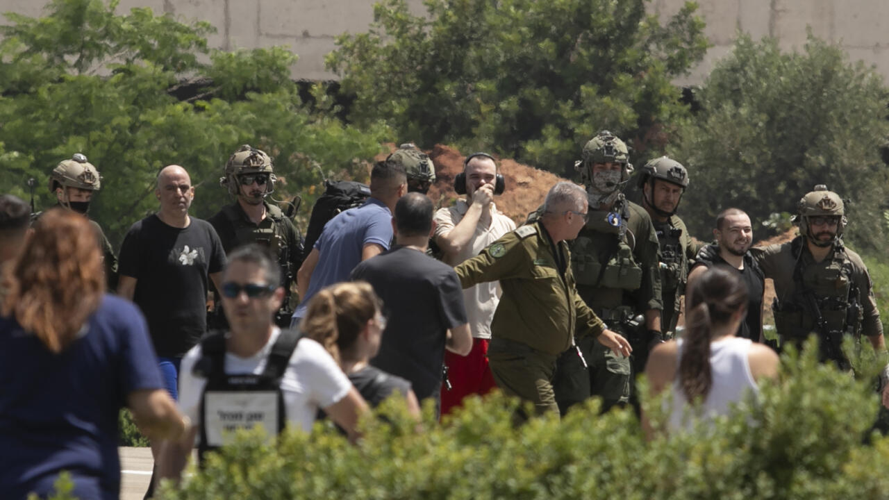 Israël: l'armée libère quatre otages, en vie, à Gaza